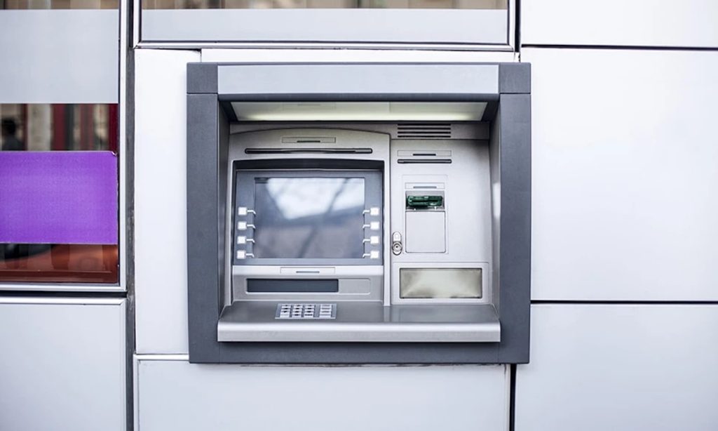 Esplosione al bancomat di Andretta: assalto con marmotta nella notte