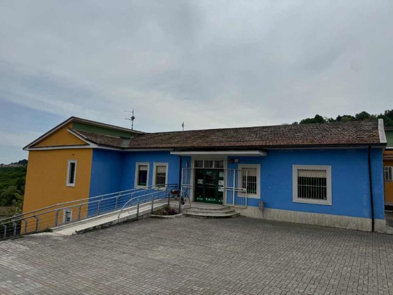 Benevento, furto all'Istituto comprensivo di Sant'Angelo a Cupolo ...